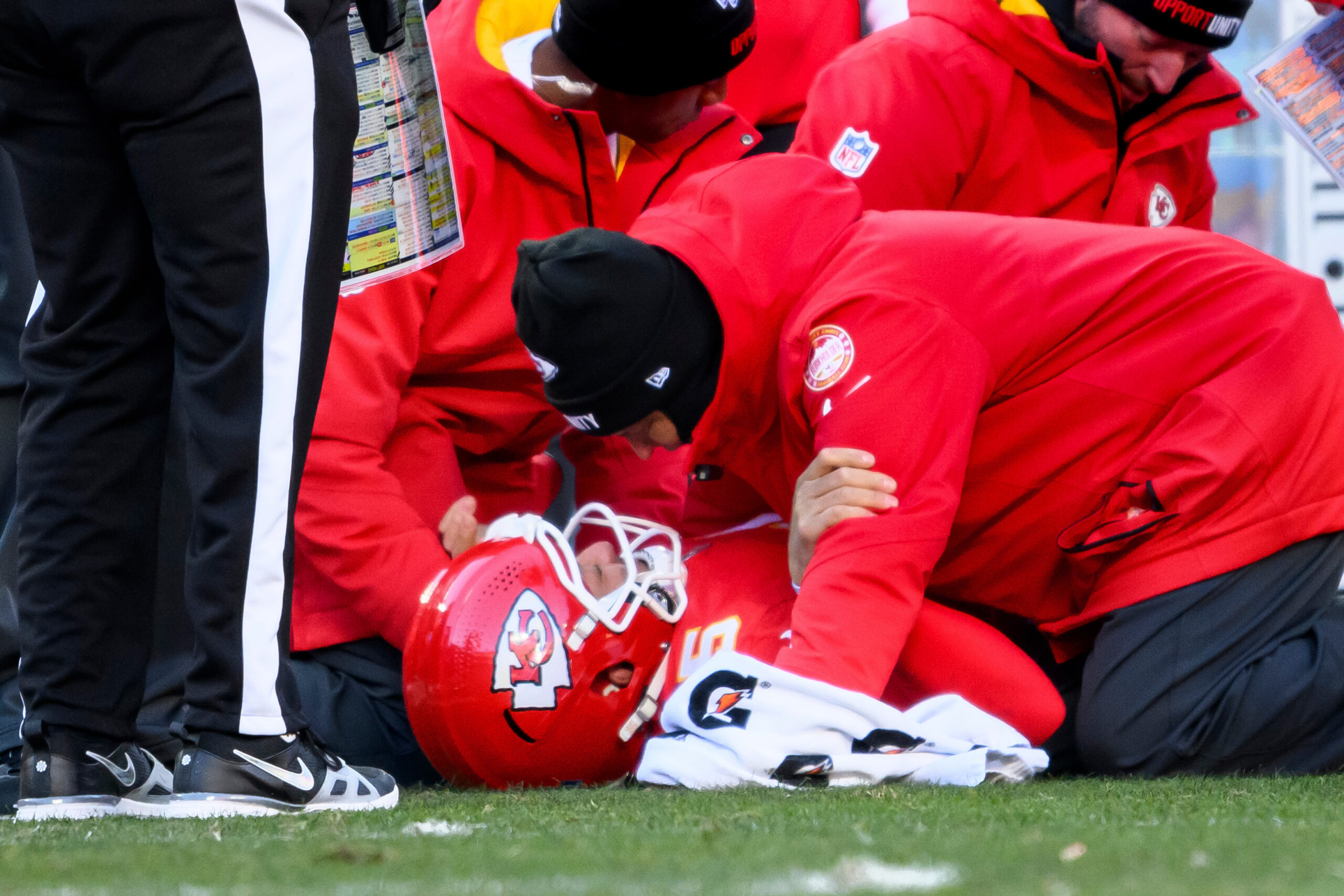 Mahomes begins rehab after knee surgery with eye on Week 1 return in ...